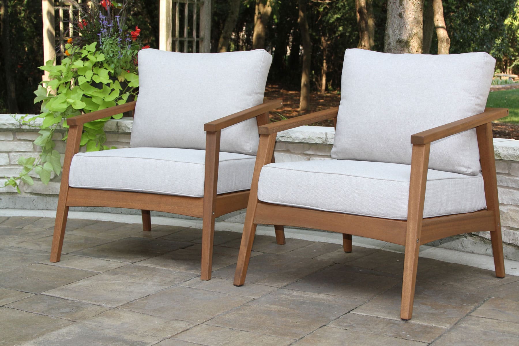 Teak and Eucalyptus Wood Outdoor Furniture, Tables and Chairs